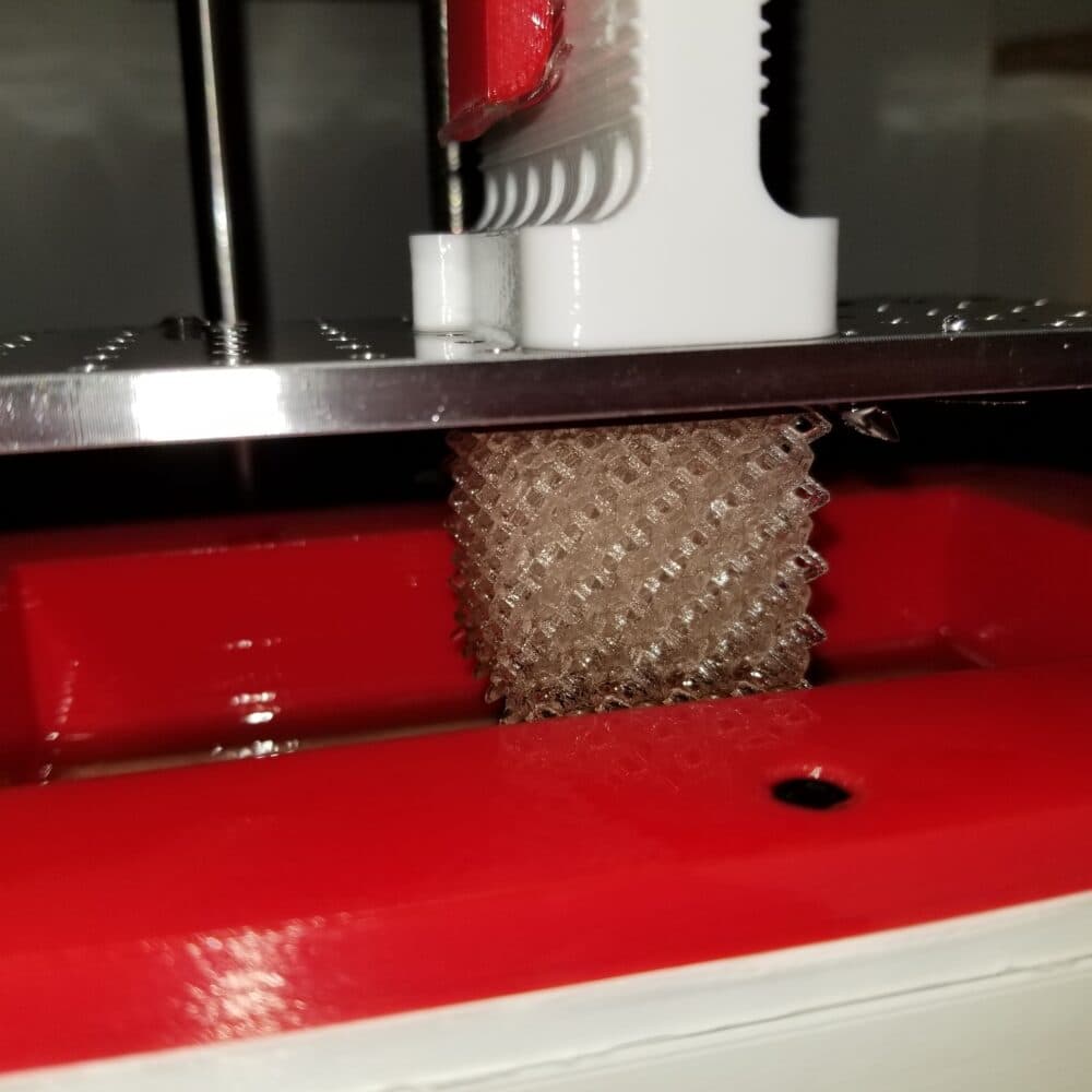 UV DLP bioprinter for tissue engineering